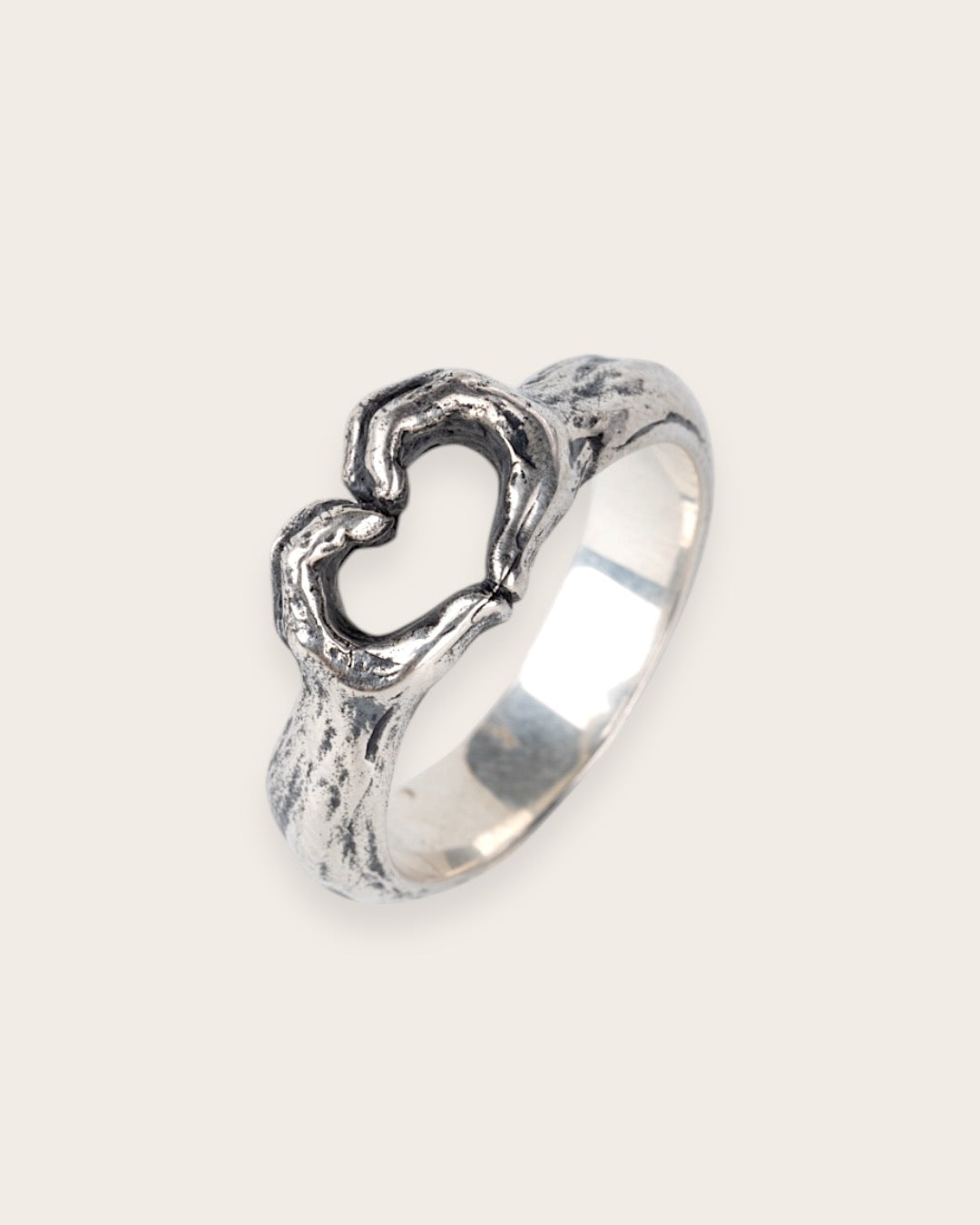HEART EMOJI RING IN SILVER – Untold-truth-ecom