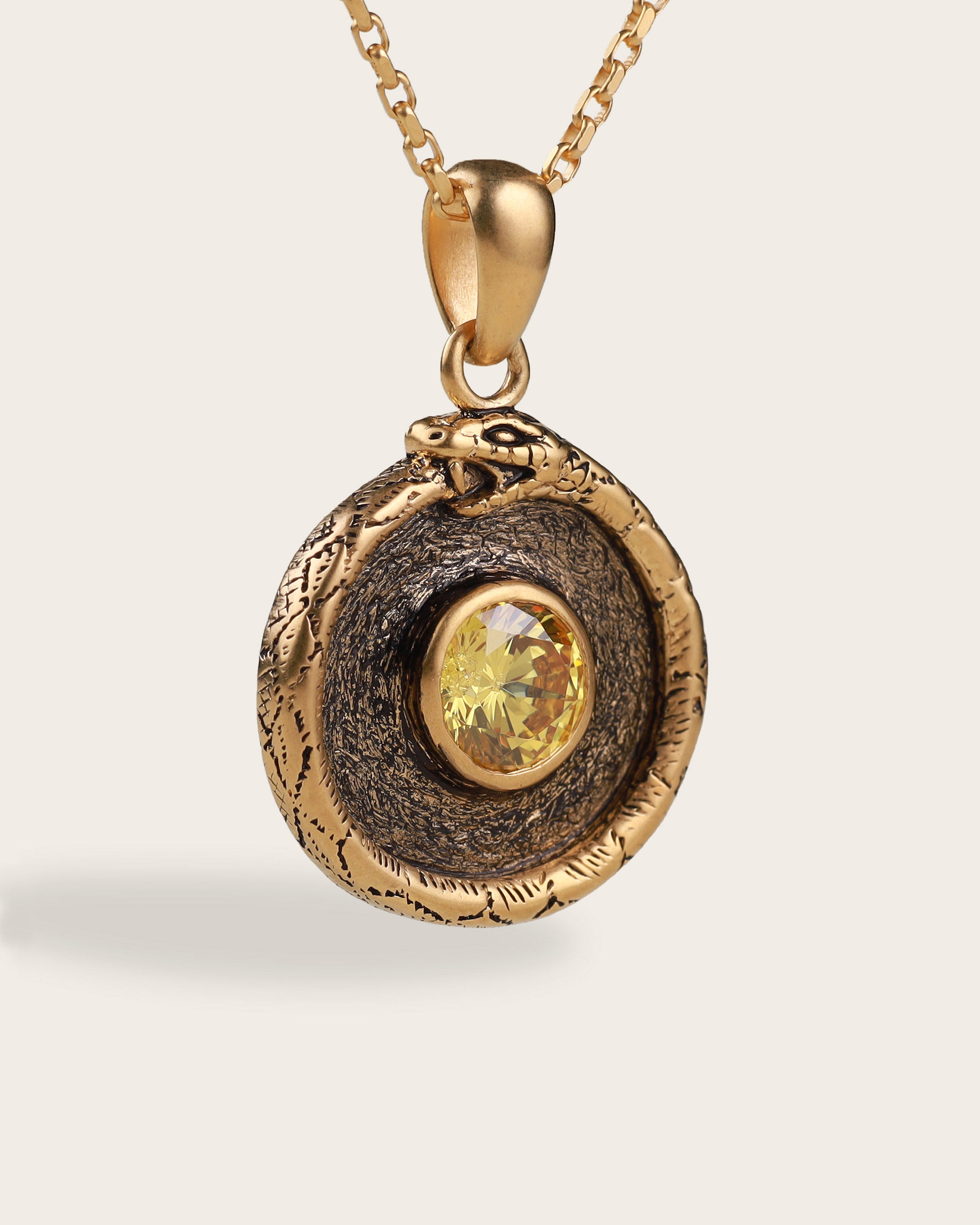SNAKE GEMSTONE PENDANT IN GOLD – Untold-truth-ecom